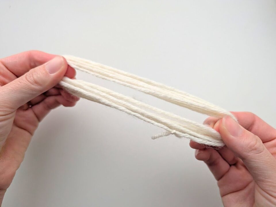 How to Make Mini Hanks of Yarn (Easy Method)