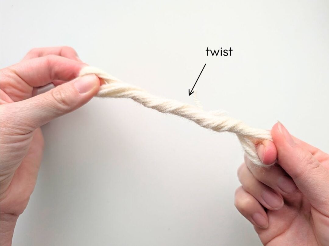 How to Make Mini Hanks of Yarn (Easy Method)